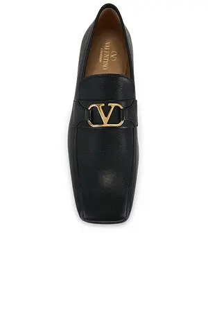 Valentino Garavani Vlogo Signature Loafer