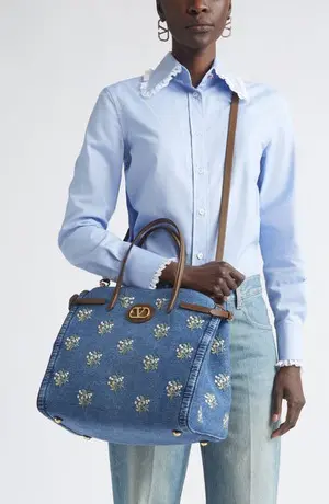 Valentino Garavani Medium Antibes Embroidered Denim Tote - Blue Multi
