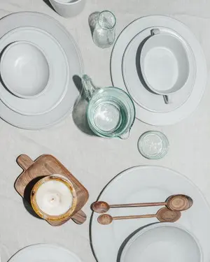 UNE VIE NOMADE Cloud Oval Dinner Plateset Of 4