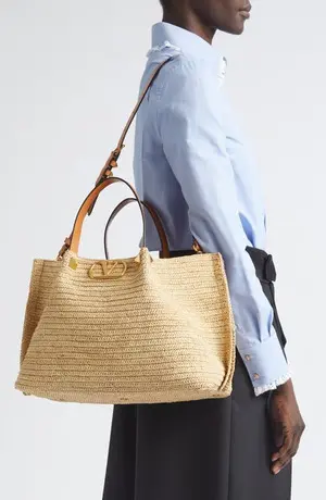 Valentino Garavani Medium Vlogo Signature Raffia Crochet Tote