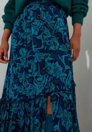 JOE BROWNS Crinkle Ruffle Maxi Skirt With Floral Print