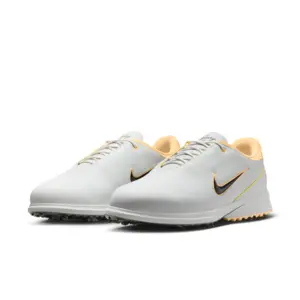 Nike Victory Tour 4 Golf Shoes