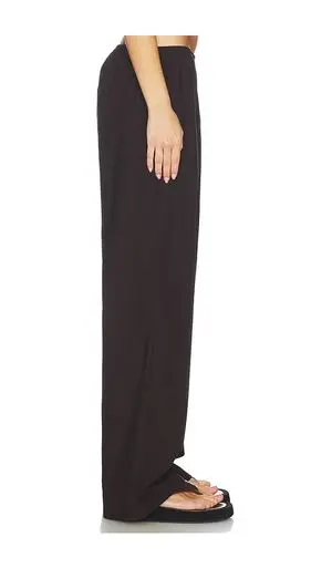 Donni. The Pop Simple Pant