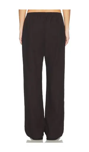Donni. The Pop Simple Pant