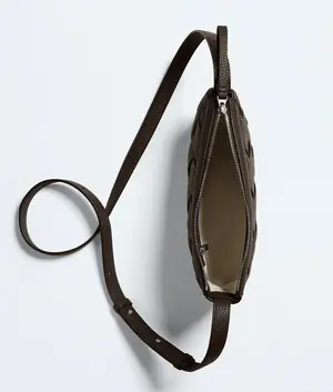 Bottega Veneta Diago Zipped Messenger - Fondant