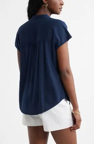 Caslon Linen Blend Cap Sleeve Shirt - Navy Still
