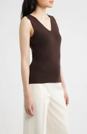 TAHARI ASL Ribbed V-neck Sweater Vest