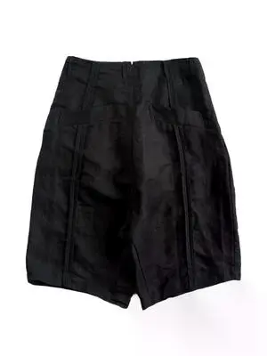 KLASICA Pleated Buttoned Shorts - Black