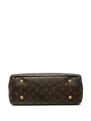 LOUIS VUITTON Monogram Pallas Mm Satchel