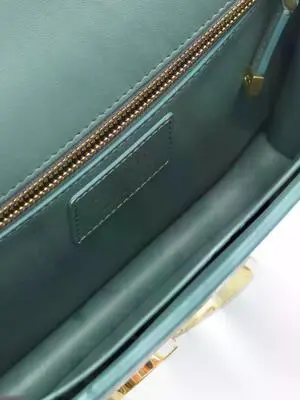Dior 30 Montaigne Flap Crossbody Bag - Green