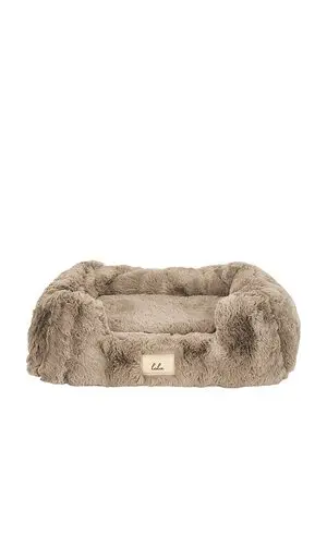LOLA BLANKETS The Small Pet Bed - Tan