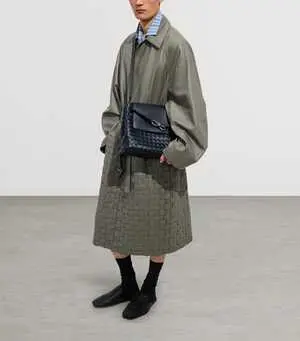 Bottega Veneta Andiamo Fold-over Messenger Bag - Blue