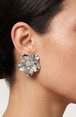 IMBER Hibiscus Flower Sculptural Statement Earrings - Silver