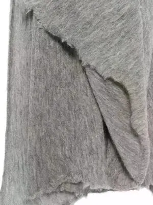 PIN1876 Frayed-edge Scarf