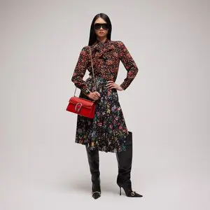 Gucci Dionysus Medium Shoulder Bag Leather - Red