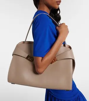 FERRAGAMO Hug Soft Medium Leather Shoulder Bag - Beige