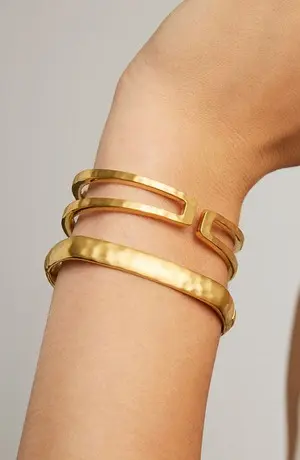 DEAN DAVIDSON Mara Hinge Bangle