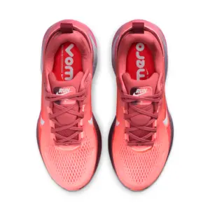 Nike Vomero 18 Se Road Running Shoes - Red