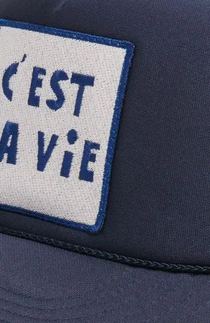 FRIDAY FEELIN’ C'est La Vie Trucker Hat - Navy