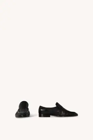 THE ROW Soft Moccasin Two Loafers - Black
