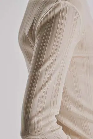 THE ROW Dantea Long Sleeve Ribbed Crewneck T-shirt - Ivory