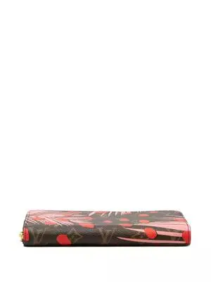 LOUIS VUITTON 2016 Monogram Jungle Dots Zippy Wallet Long Wallets