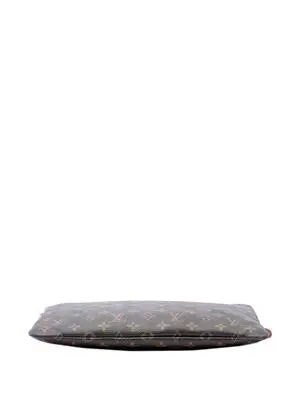 LOUIS VUITTON Monogram Etui Voyage Mm Clutch Bag
