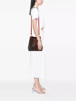 LOUIS VUITTON Monogram Neonoe Mm Bucket Bag