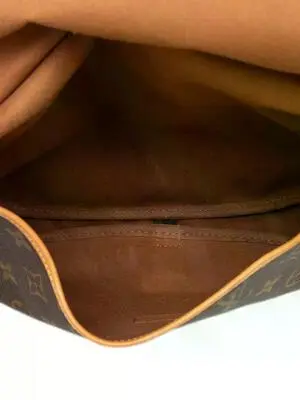 LOUIS VUITTON Monogram Saumur 30