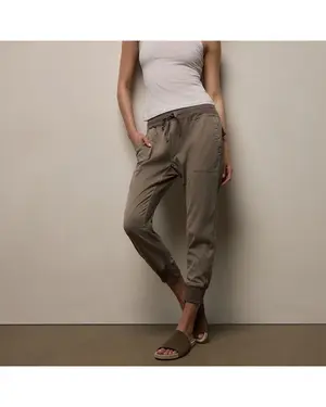 JAMES PERSE Mixed Media Stretch Cotton Lyocell Blend Jogger Pants - Coyote