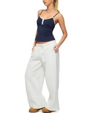 EDIKTED Olezka Contrast Lacey Tank Top