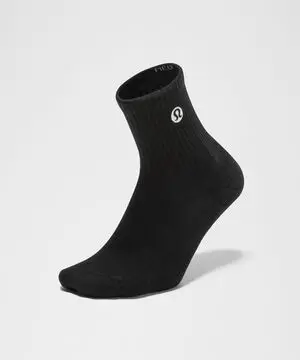 Lululemon Daily Essential Quarter Socks - Black