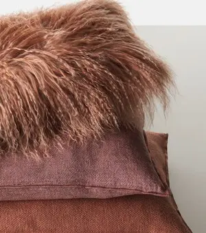 Maison De Vacances Shearling And Linen Cushion - Pink