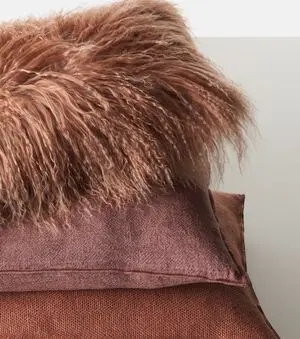 MAISON DE VACANCES Shearling And Linen Cushion