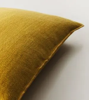 MAISON DE VACANCES Linen Cushion