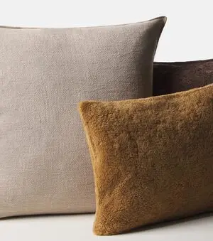 MAISON DE VACANCES Linen Crepe Cushion
