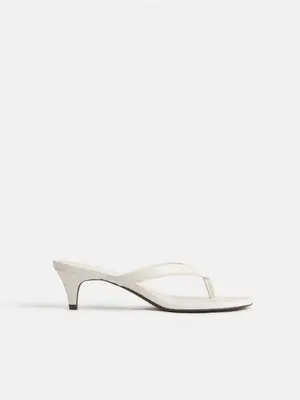 REFORMATION Amelia Heeled Thong Sandal - Ivory