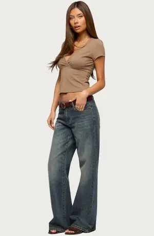 EDIKTED Merinda V-neck Stretch Cotton T-shirt - Brown