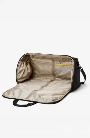 UNCOMMON GOODS Deluxe 2-in-1 Garment Weekender Bag - Black