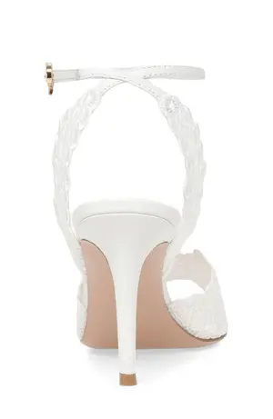 GIANVITO ROSSI Yvonne Lace Stiletto Sandal - White Textile
