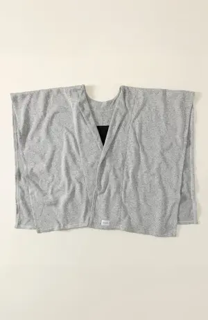 UNCOMMON GOODS Fleece-lined Chair Wrap - Gray