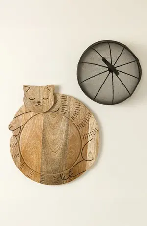 UNCOMMON GOODS Cozy Cat Serving Board & Cloche