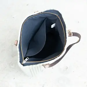 AMASOUK Primavera Bucket Tote