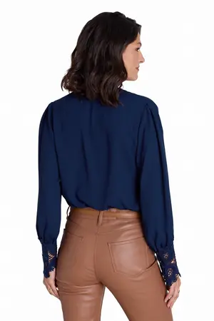THE NOLI SHOP Blake Lace Sleeve Blouse