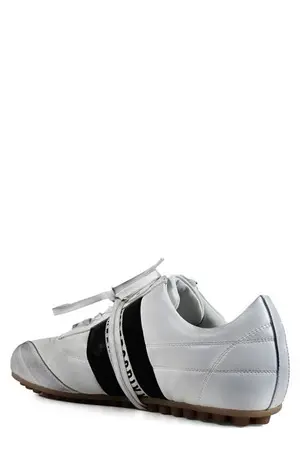 BIKKEMBERGS Distressed Leather Low Top Sneakers With Contrast Stripes
