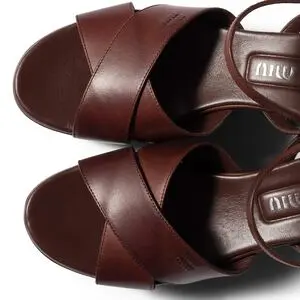 Miu Miu Leather Platform Sandals With Embossed Logo - Coffee