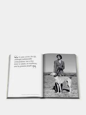 Assouline Cayetana, The Duchess Of Alba: Art, Aristocracy, And The Soul Of Spain By - Multicolour