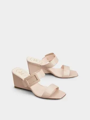 ROGER VIVIER Belle Vivier Patent Leather Wedge Mules