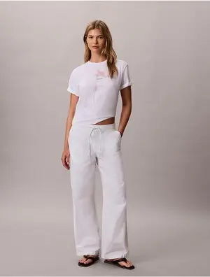 Calvin Klein Floral Logo Graphic Boxy T-shirt - Bright White