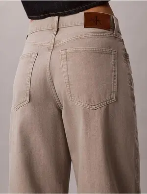 Calvin Klein Cropped Barrel Jeans - Grey Sage